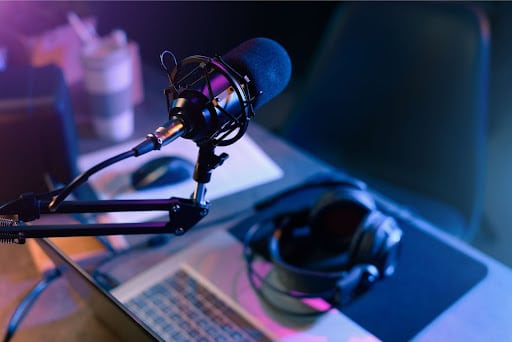 The Ultimate Guide to Producing Video Podcasts in 2022 - Mike Gingerich